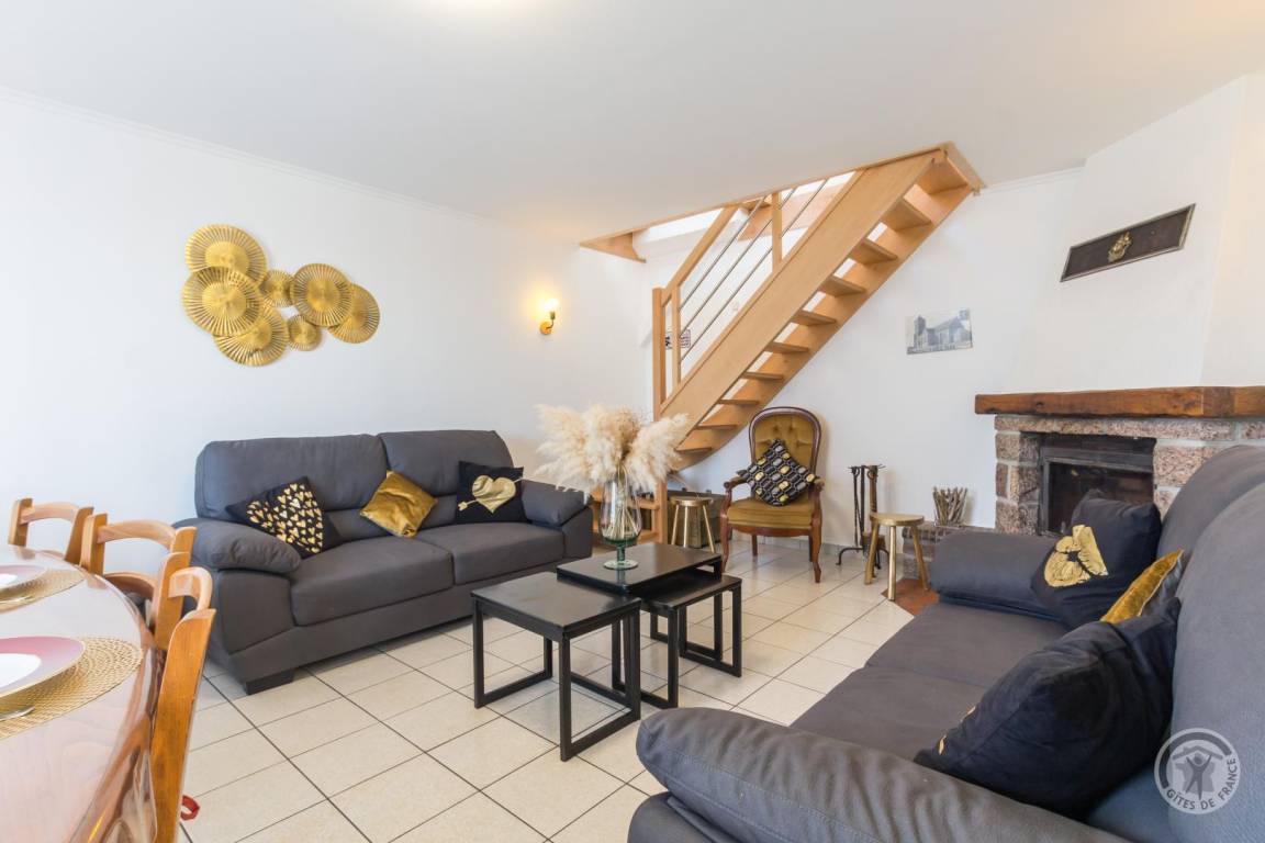 125 M² Gîte ∙ 4 Chambres ∙ 8 Personnes - Hauteville-sur-Mer