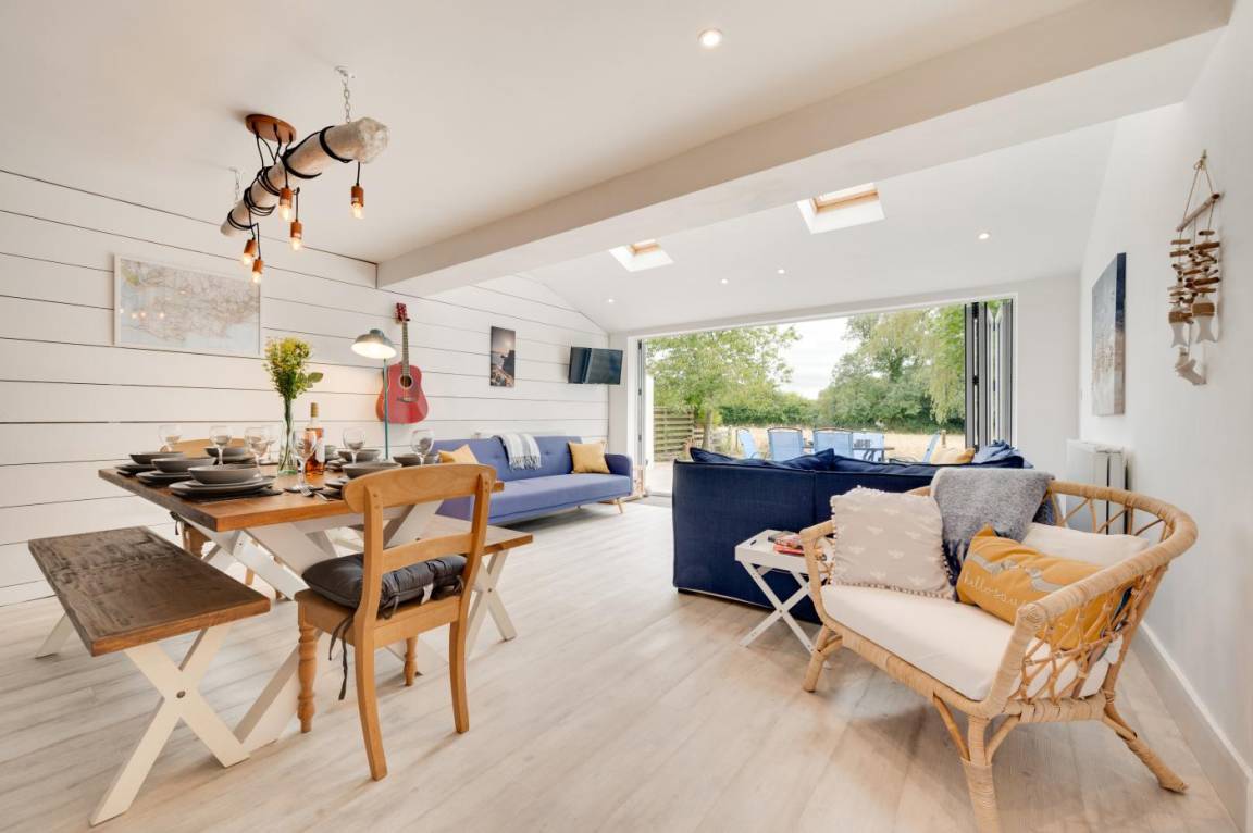 Cottage ∙ 3 Bedrooms ∙ 6 Guests - The Mumbles