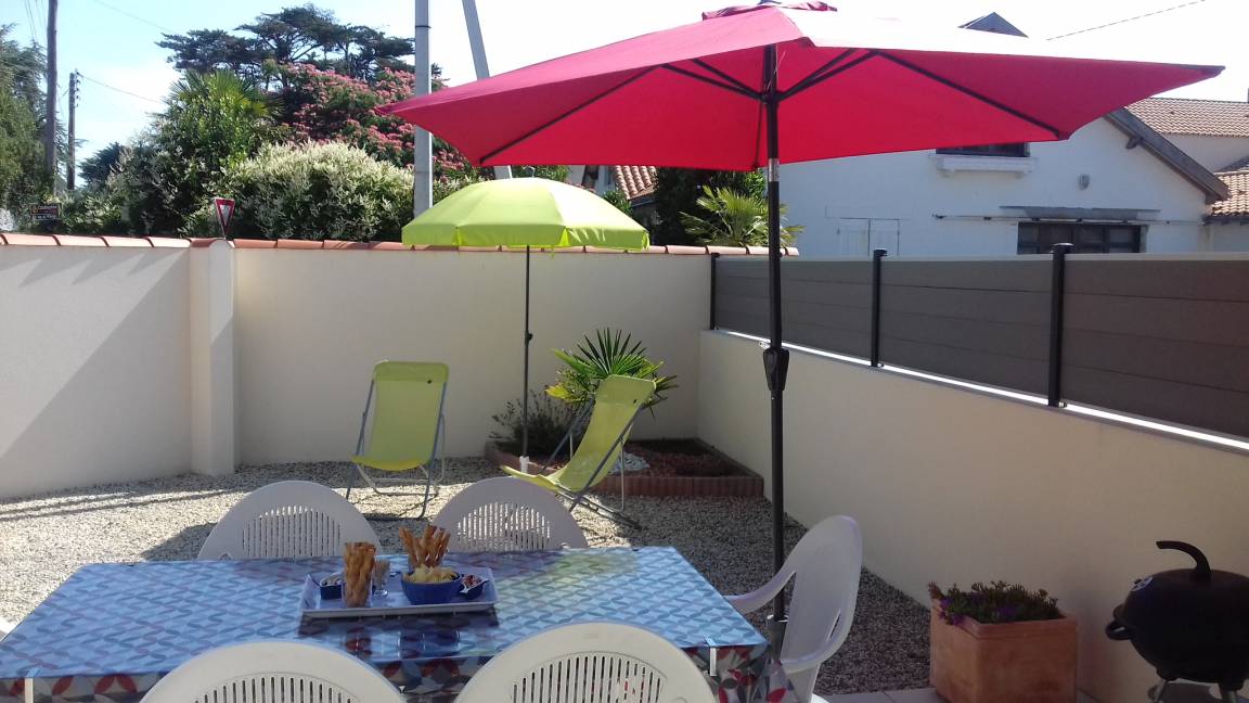 60 M² Talo ∙ 2 Makuuhuonetta ∙ 4 Vierasta - Pornic