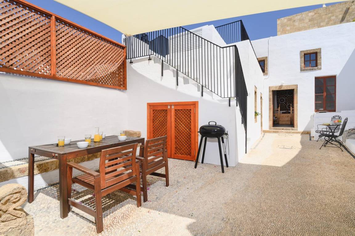 Villa ∙ 2 Bedrooms ∙ 6 Guests - Lindos