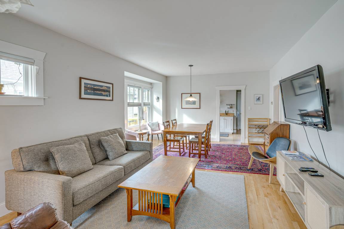 92 M² House ∙ 2 Bedrooms ∙ 4 Guests - Bozeman, MT