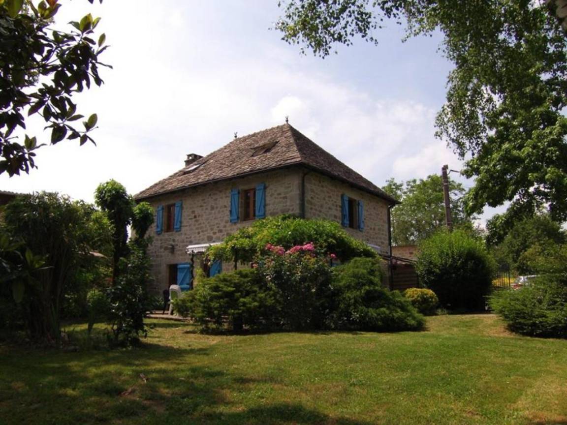 300 M² Maison De Vacances ∙ 5 Chambres ∙ 14 Personnes - Limousin
