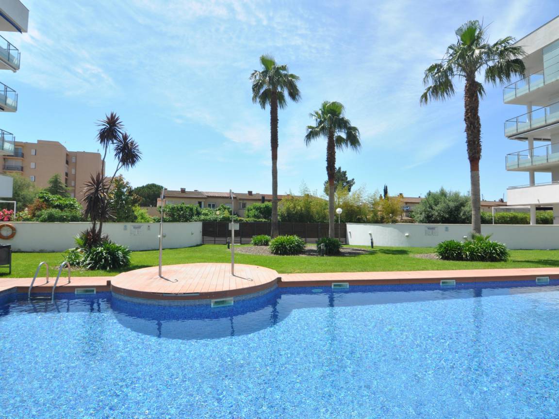 66 M² Apartamento ∙ 2 Quartos ∙ 6 Hóspedes - Roses