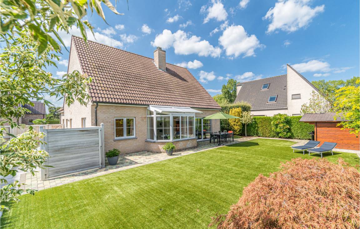 215 M² Ferienhaus ∙ 3 Schlafzimmer ∙ 8 Gäste - Koksijde