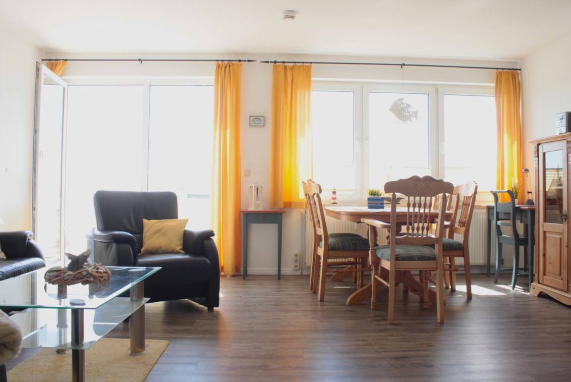 74 M² Ferienwohnung ∙ 2 Schlafzimmer ∙ 6 Gäste - Insel Poel