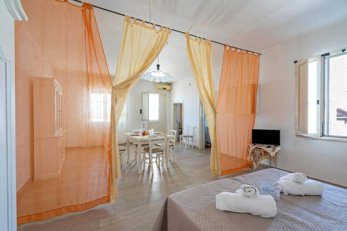 60 M² Appartamento Vacanza ∙ 1 Camera Da Letto ∙ 5 Ospiti - Torre Lapillo