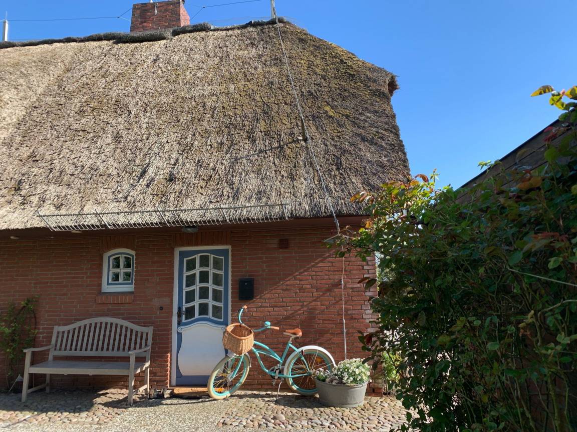 70 M² Ferienhaus ∙ 2 Schlafzimmer ∙ 4 Gäste - Vollerwiek