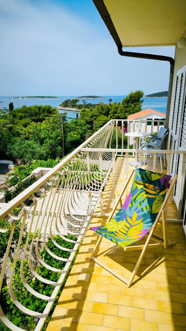 Ferienwohnung ∙ 1 Schlafzimmer ∙ 3 Gäste - Maslinica