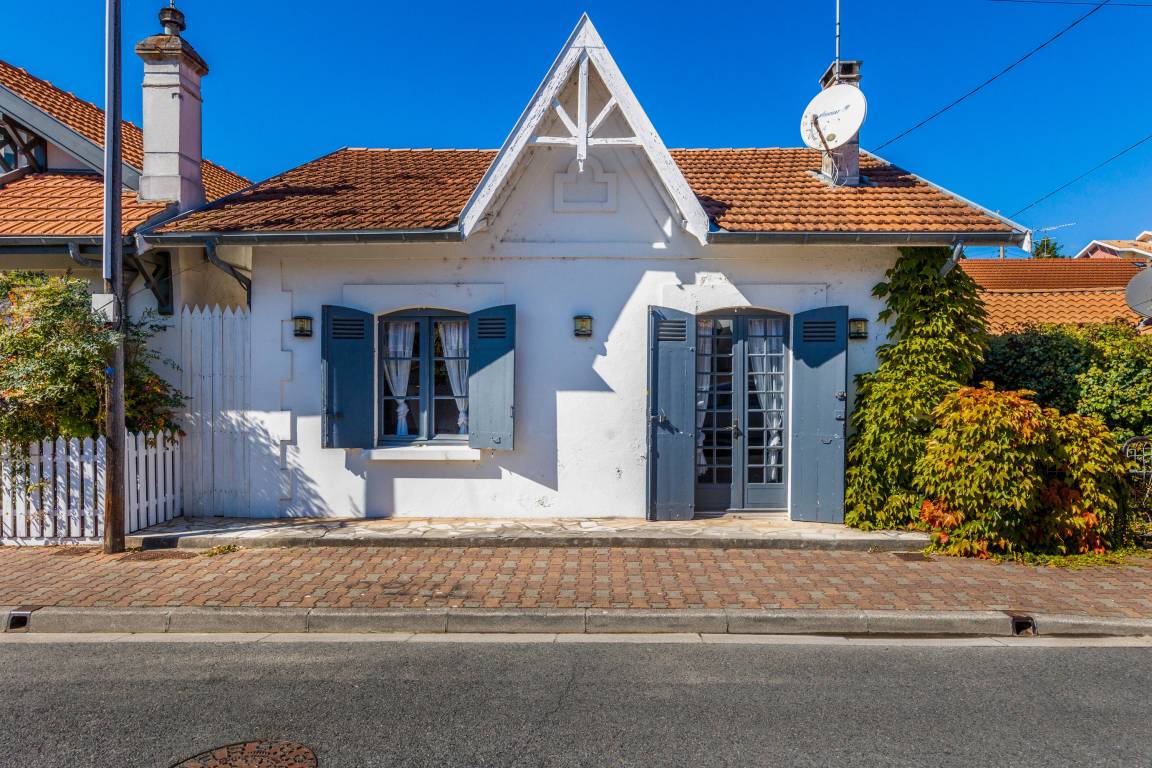 70 M² House ∙ 2 Bedrooms ∙ 4 Guests - Cap Ferret