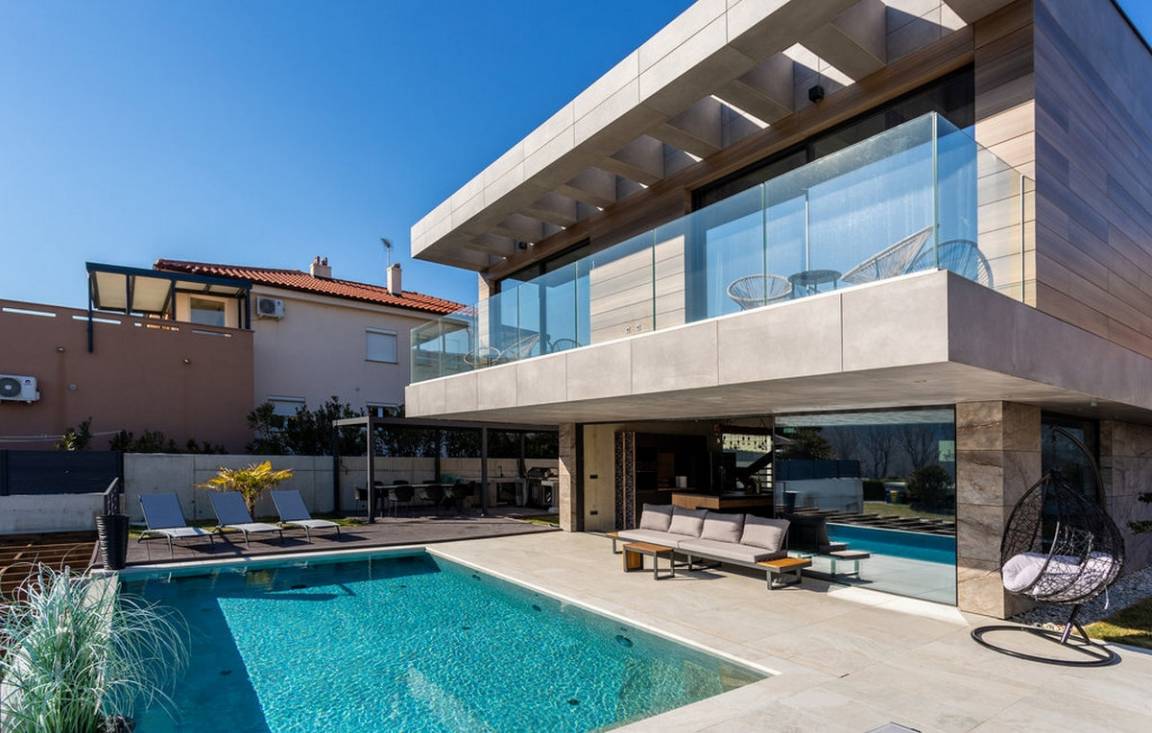 155 M² House ∙ 4 Bedrooms ∙ 8 Guests - Baška