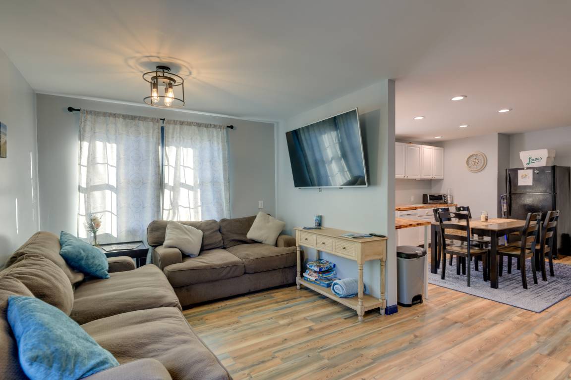 92 M² House ∙ 2 Bedrooms ∙ 5 Guests - Emerald Isle, NC