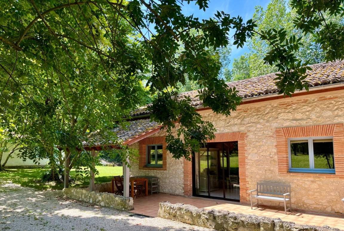 140 M² Maison De Vacances ∙ 3 Chambres ∙ 5 Personnes - Beaumont-de-Lomagne