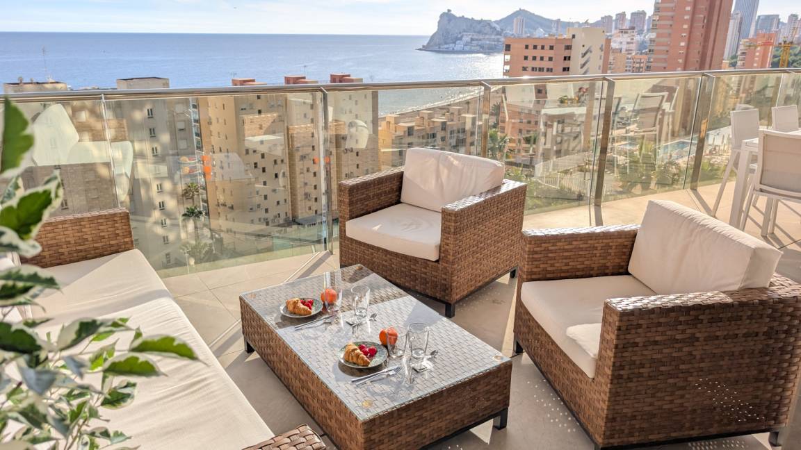 99 M² Appartement ∙ 3 Chambres ∙ 6 Personnes - Benidorm