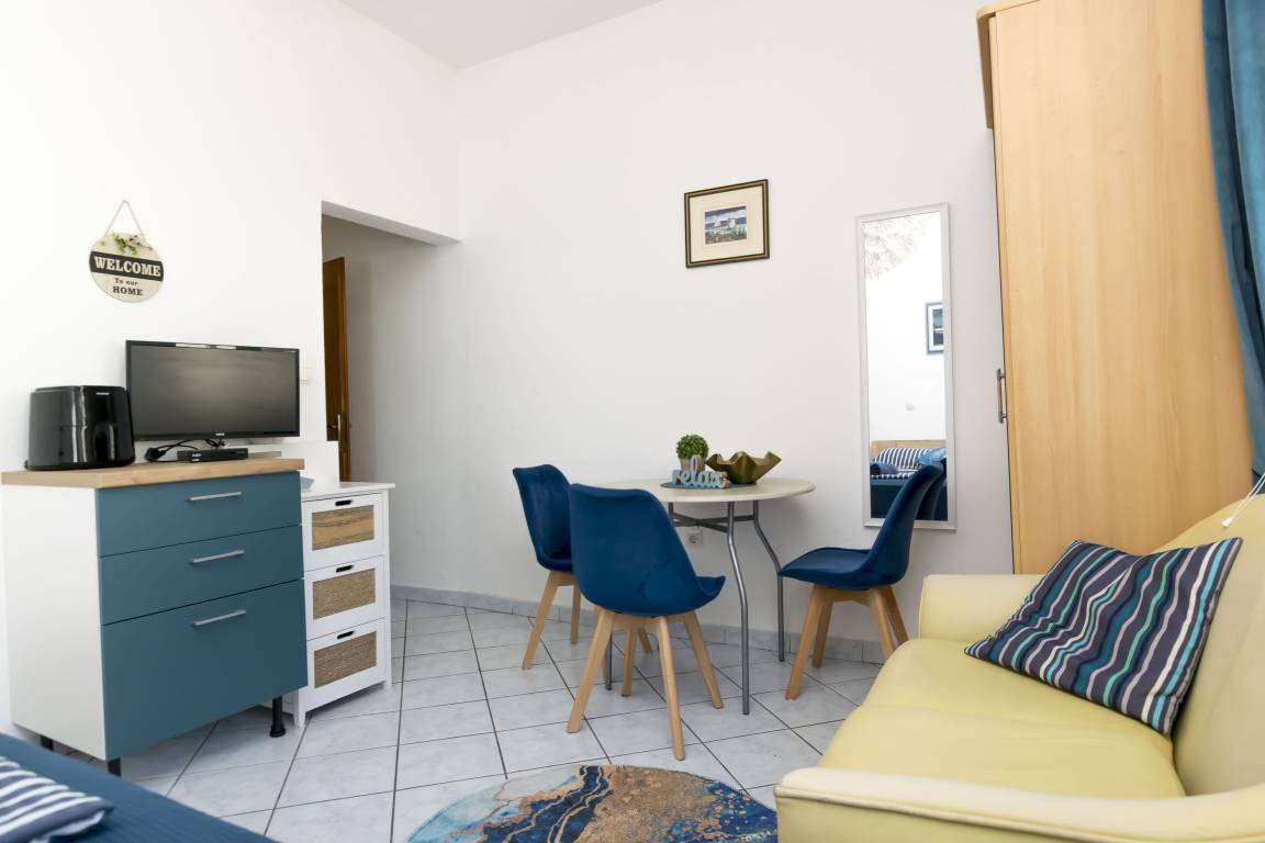30 M² Ferienwohnung ∙ 1 Schlafzimmer ∙ 2 Gäste - Duba