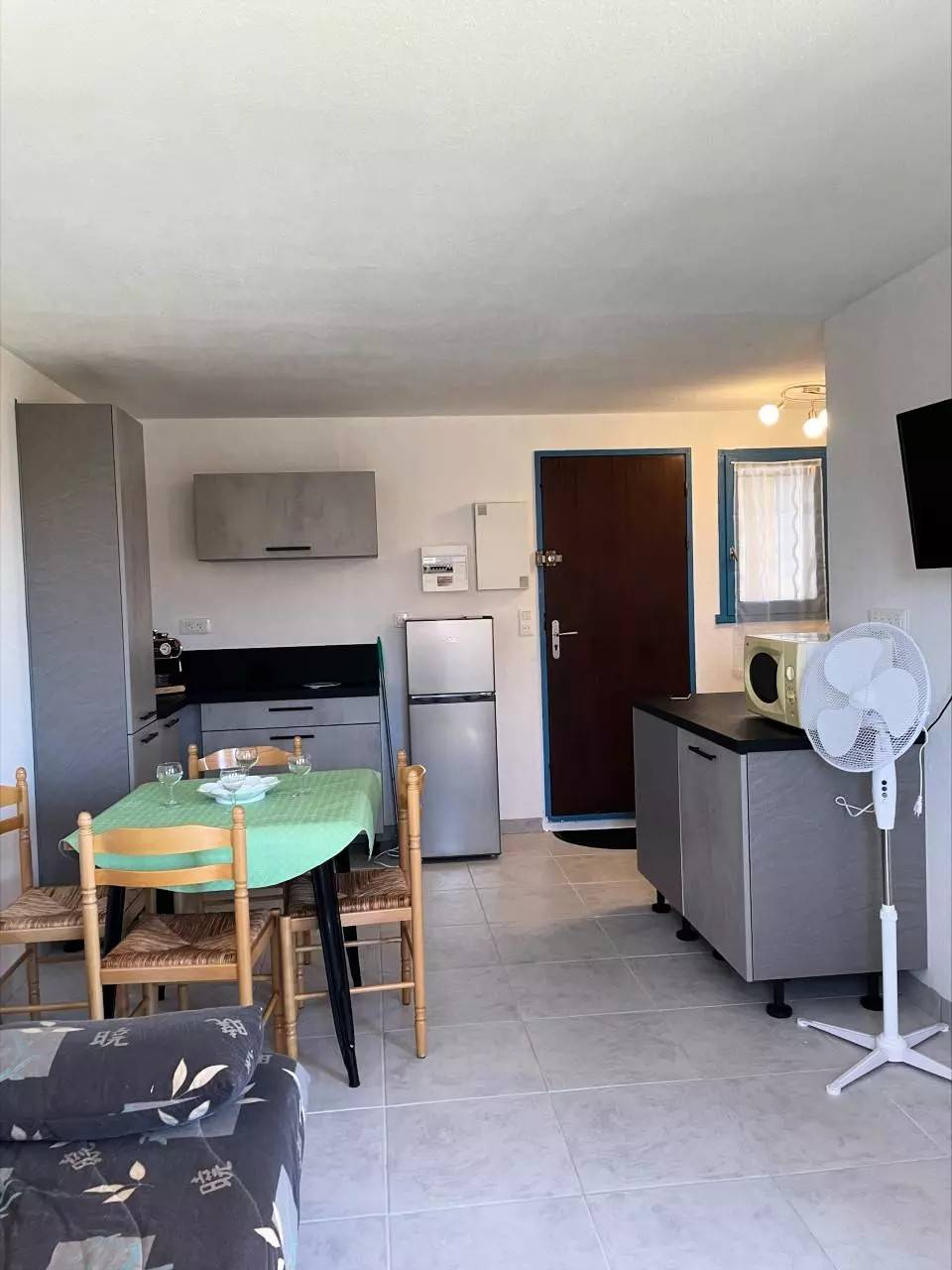 23 M² Appartement ∙ 1 Chambre ∙ 4 Personnes - Fleury