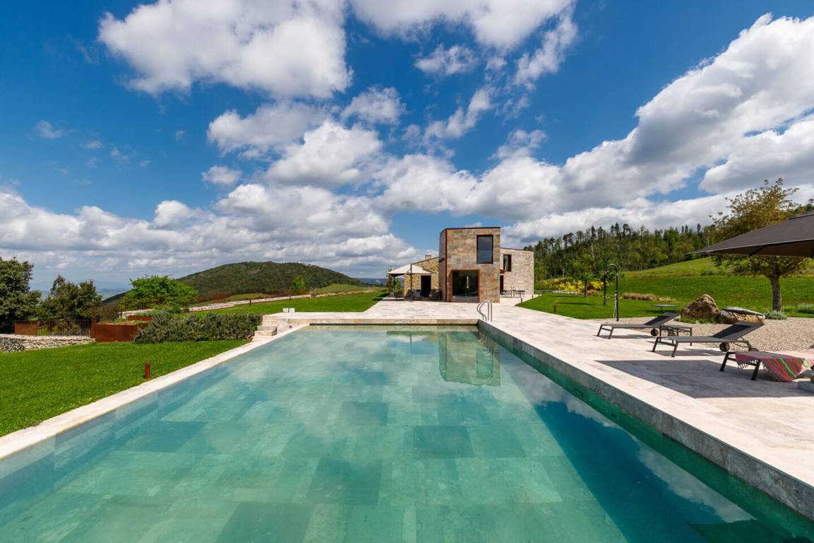 250 M² Villa ∙ 3 Bedrooms ∙ 6 Guests - Volterra