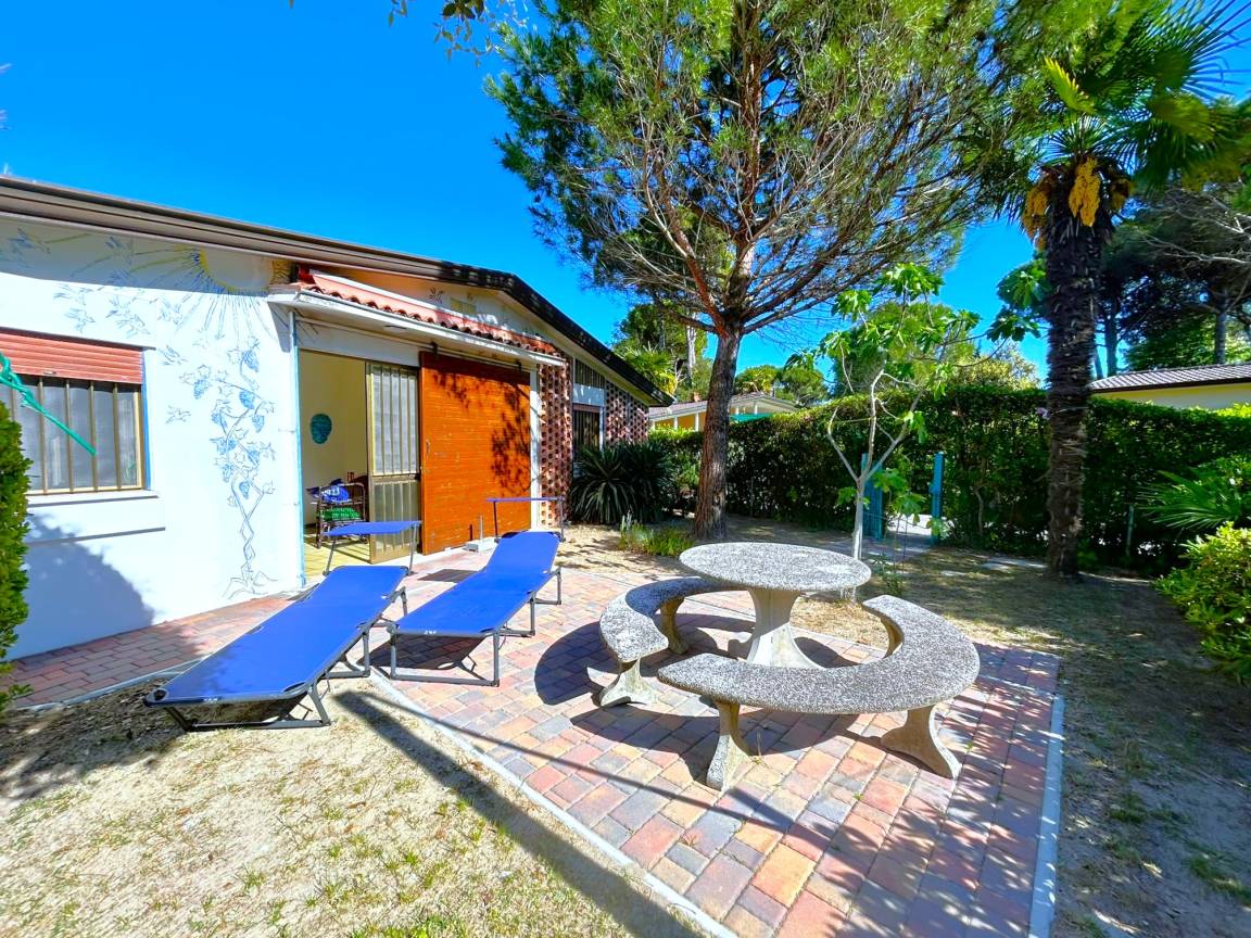 Bungalow ∙ 2 Bedrooms ∙ 4 Guests - Bibione Pineda