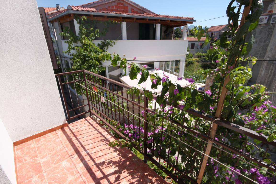 33 M² Apartament ∙ 2 Sypialnie ∙ 3 Gości - Drvenik