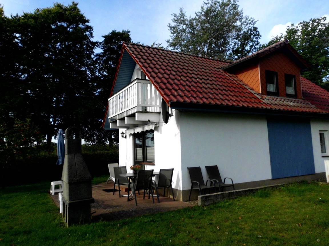 75 M² Ferienhaus ∙ 2 Schlafzimmer ∙ 6 Gäste - Plau am See