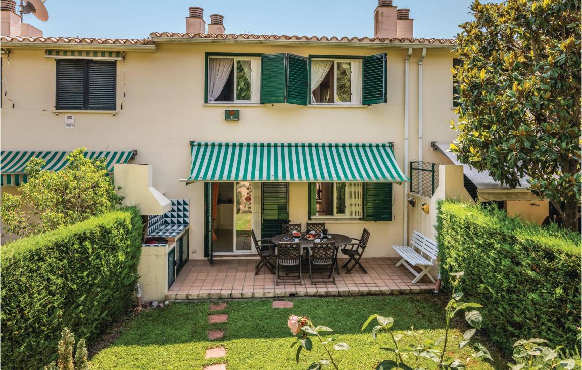 107 M² Maison De Vacances ∙ 4 Chambres ∙ 8 Personnes - Calonge