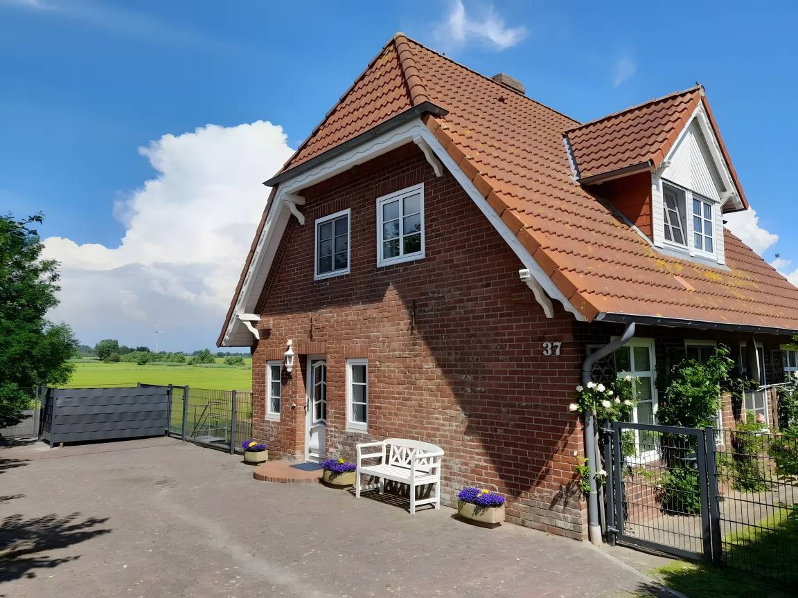 80 M² Ferienhaus ∙ 3 Schlafzimmer ∙ 5 Gäste - Niebüll