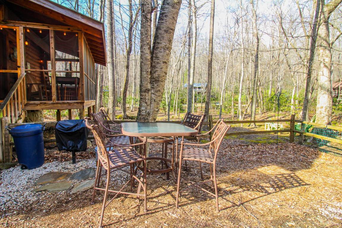 102 M² House ∙ 2 Bedrooms ∙ 6 Guests - West Jefferson, NC