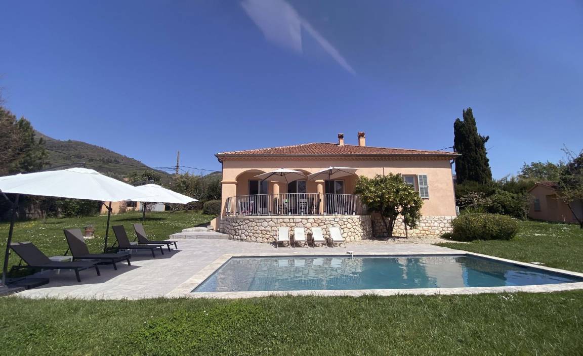 131 M² House ∙ 3 Bedrooms ∙ 6 Guests - Vence