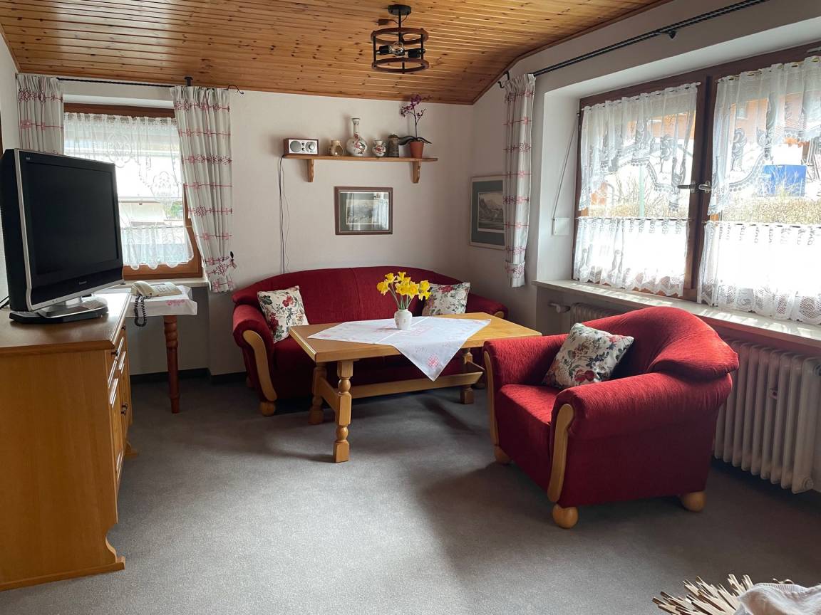 63 M² Ferienwohnung ∙ 2 Schlafzimmer ∙ 3 Gäste - Marktschellenberg