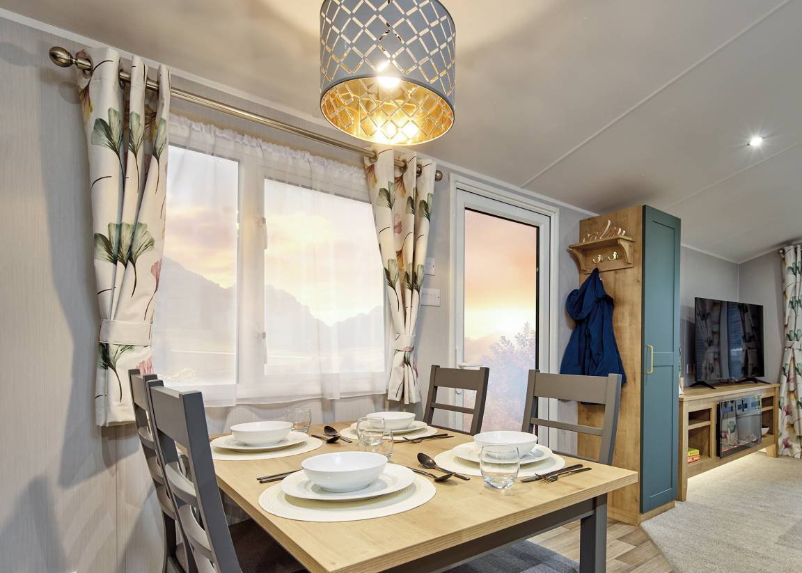 Chalet ∙ 2 Bedrooms ∙ 4 Guests - Hunstanton