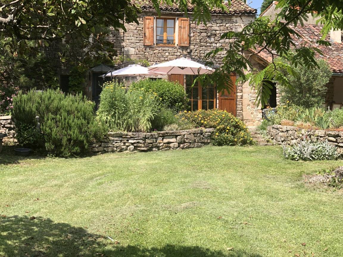 120 M² Gîte ∙ 3 Chambres ∙ 6 Personnes - Saint-Antonin-Noble-Val