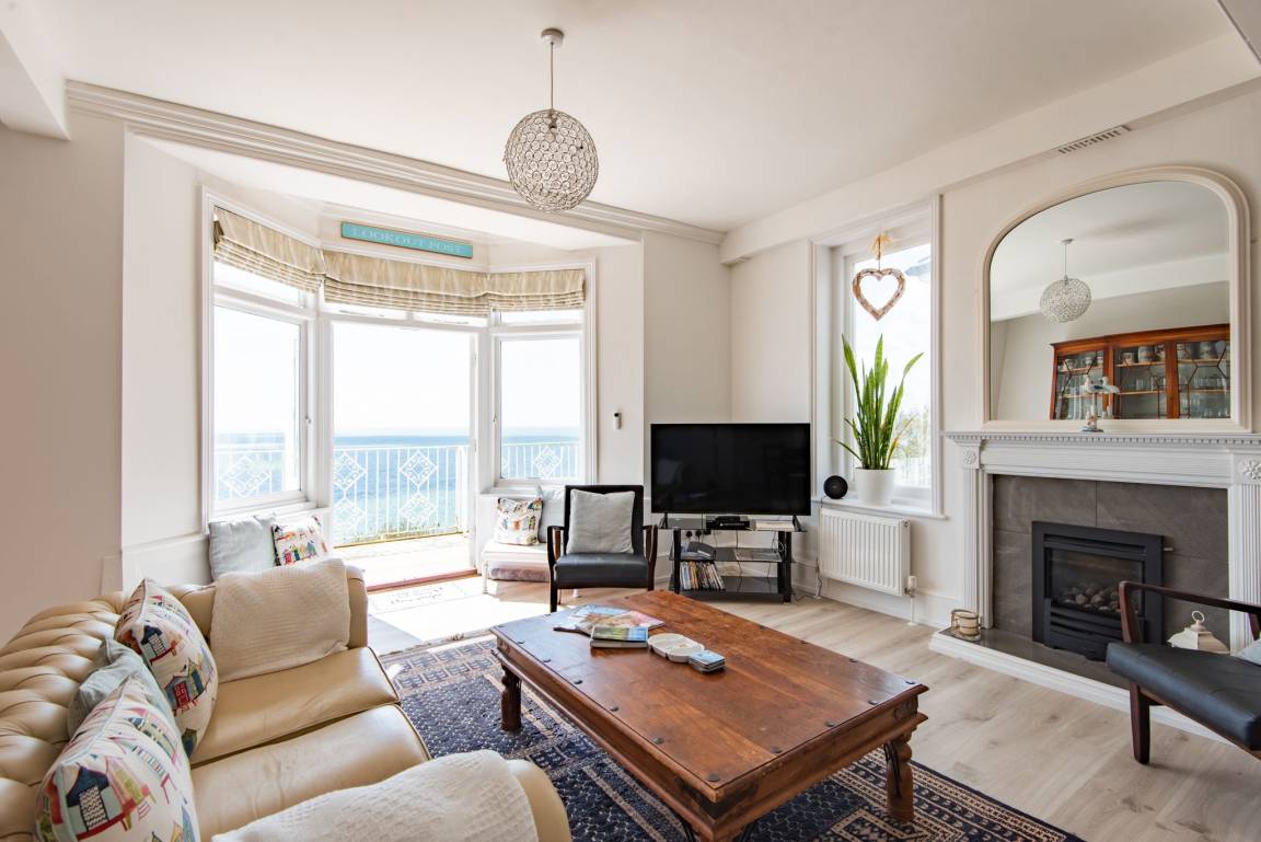Cottage ∙ 2 Bedrooms ∙ 4 Guests - Folkestone