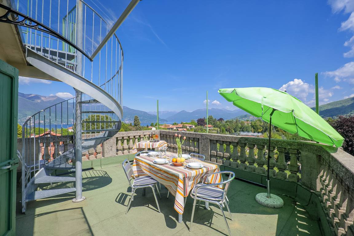 160 M² Huis ∙ 4 Slaapkamers ∙ 8 Gasten - Luino