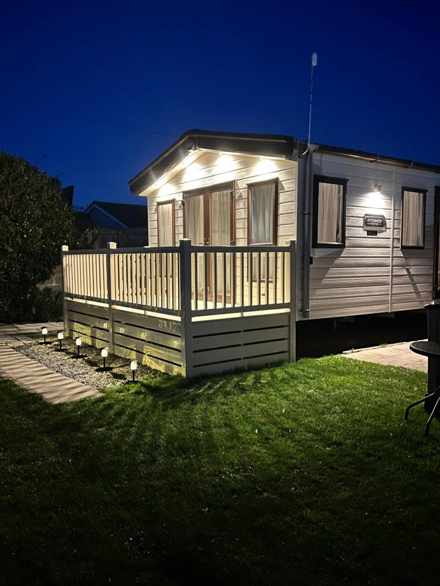 52 M² Lomakeskus ∙ 2 Makuuhuonetta ∙ 4 Vierasta - North Wales