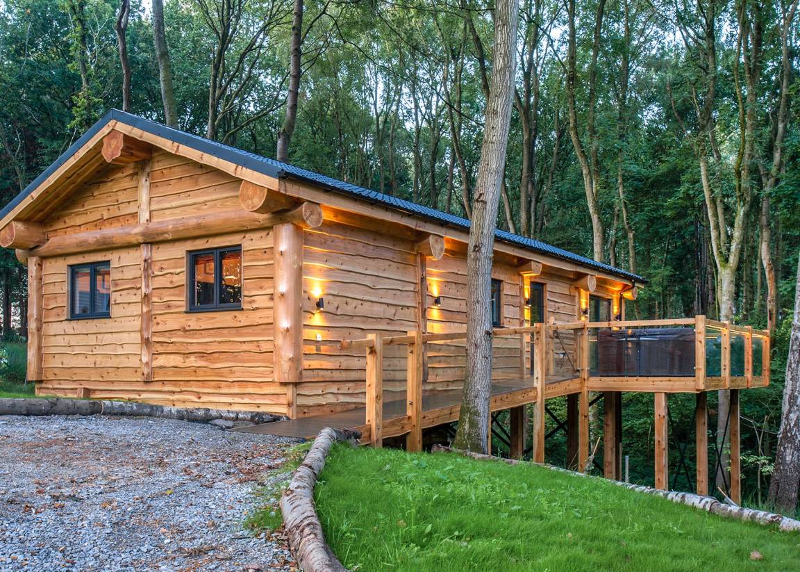 Chalet ∙ 3 Bedrooms ∙ 6 Guests - Shropshire