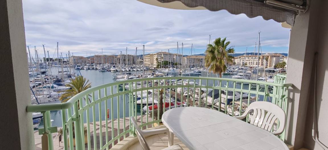 75 M² Apartment ∙ 2 Bedrooms ∙ 6 Guests - Fréjus
