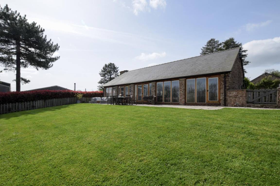Cottage ∙ 3 Bedrooms ∙ 6 Guests - Hereford