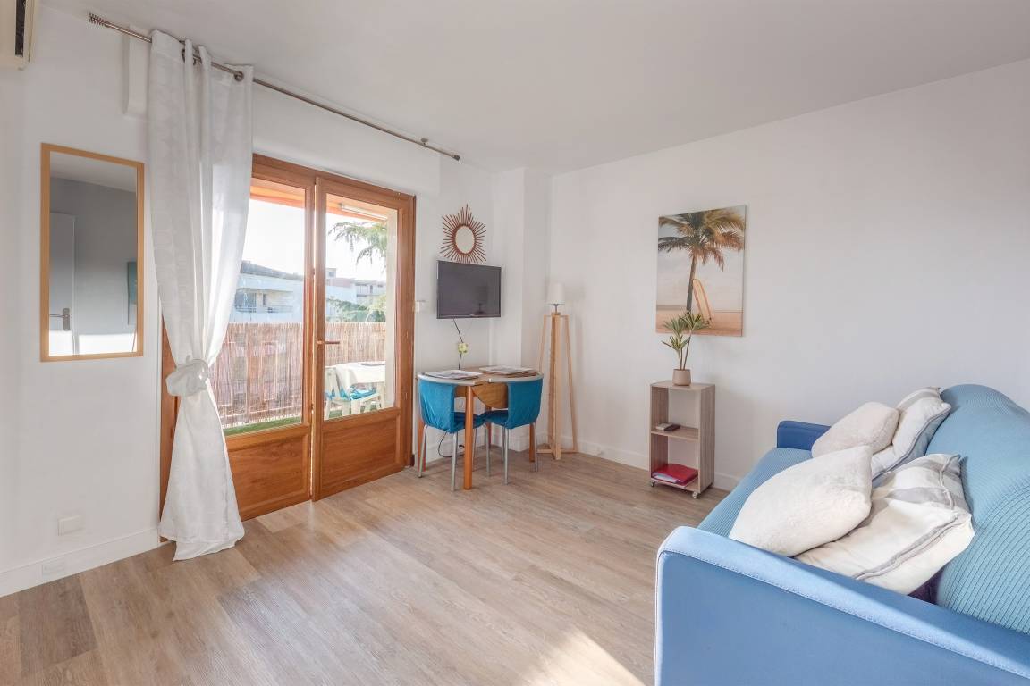 18 M² Appartement ∙ 2 Personnes - Les Issambres