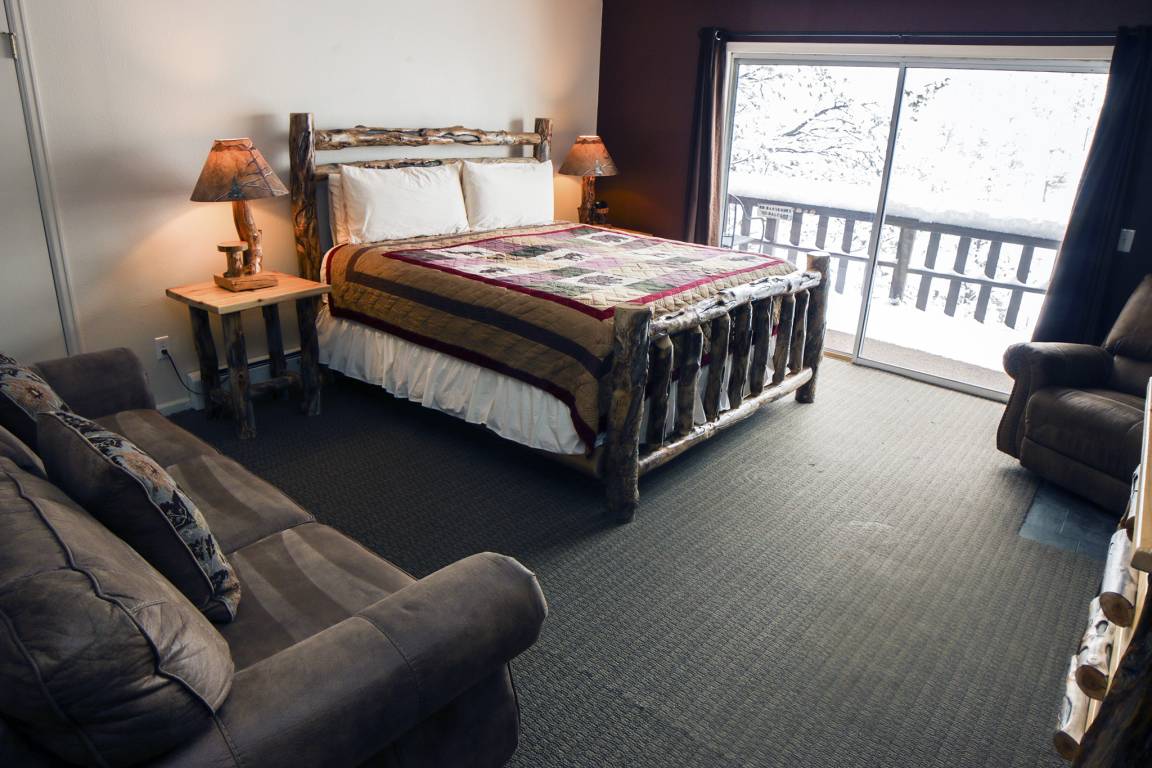 Condo ∙ 4 Guests - Estes Park, CO