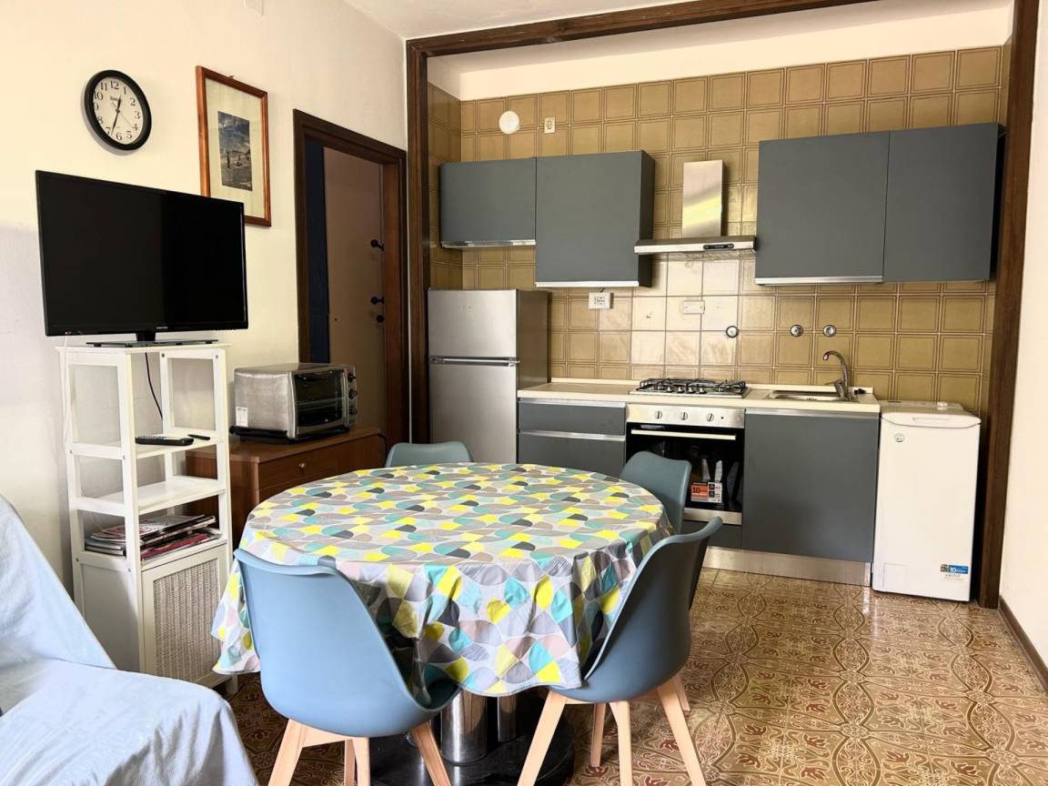 45 M² Apartamento ∙ 2 Habitaciones ∙ 5 Huéspedes - Follonica