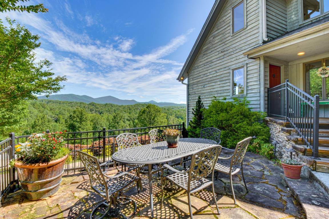297 M² House ∙ 4 Bedrooms ∙ 8 Guests - Dahlonega, GA