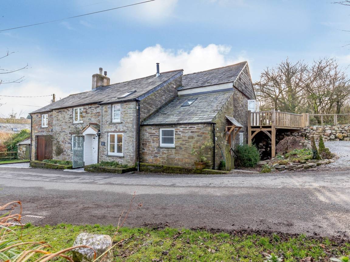 Cottage ∙ 5 Bedrooms ∙ 10 Guests - Crackington Haven