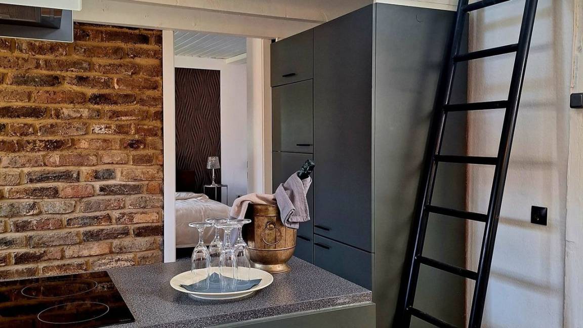 70 M² Ferienwohnung ∙ 1 Schlafzimmer ∙ 4 Gäste - Dernau