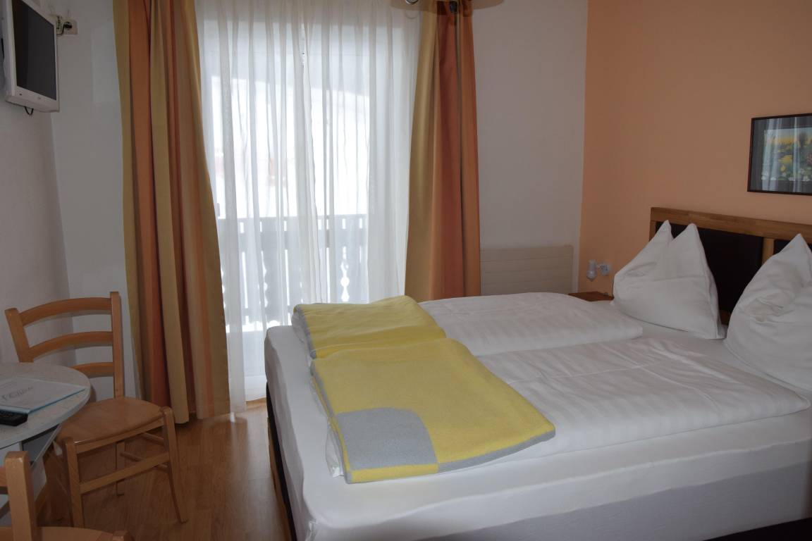 16 M² Hotel ∙ 1 Schlafzimmer ∙ 3 Gäste - Semmering