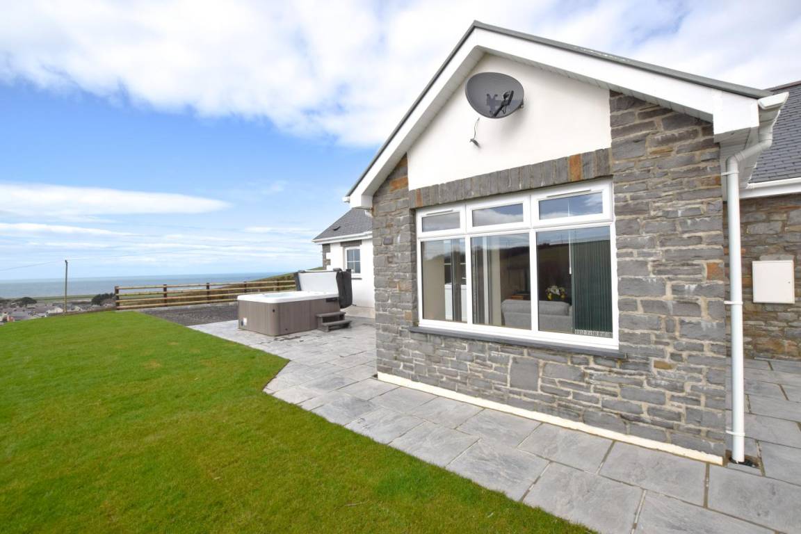 House ∙ 3 Bedrooms ∙ 6 Guests - Aberaeron