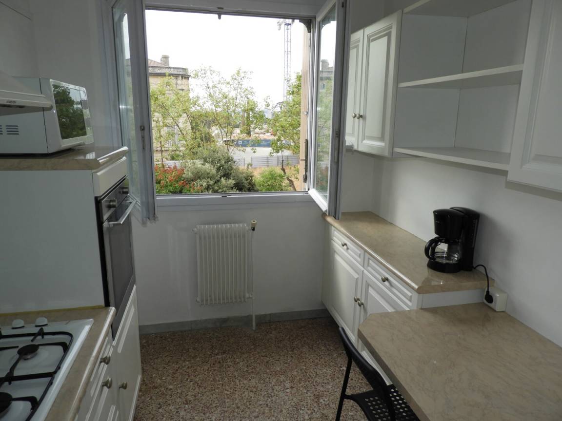 92 M² Apartamento ∙ 4 Habitaciones ∙ 10 Huéspedes - Marsella