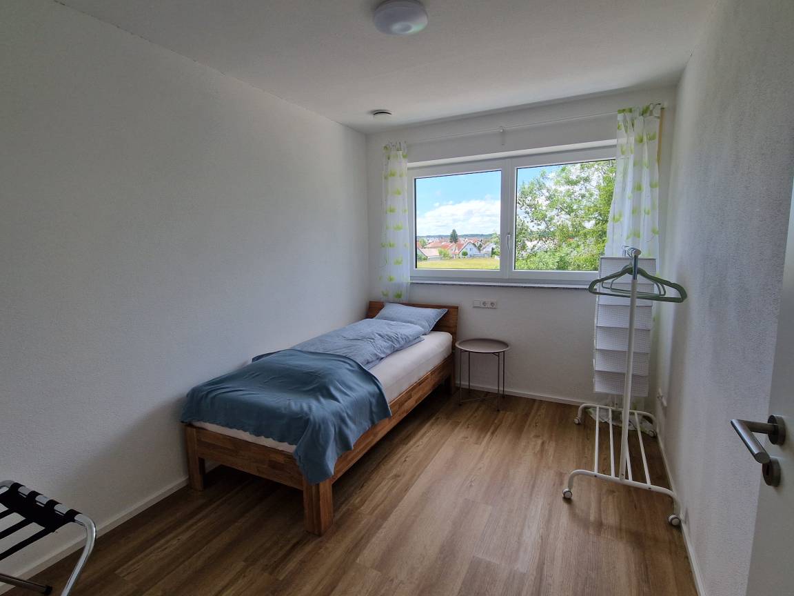 80 M² Ferienwohnung ∙ 3 Schlafzimmer ∙ 5 Gäste - Illertissen