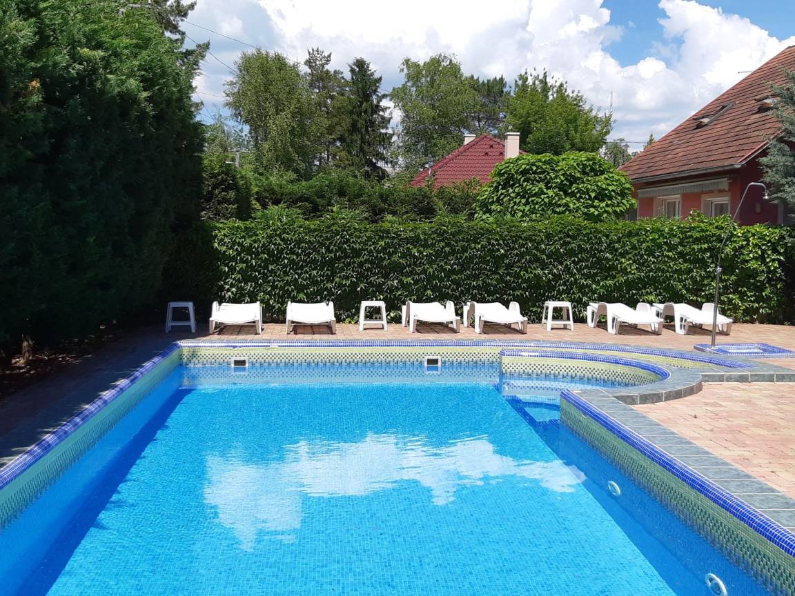 74 M² House ∙ 3 Bedrooms ∙ 8 Guests - Balatonfüred