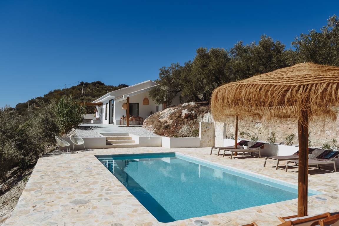 3000 M² Villa ∙ 3 Bedrooms ∙ 6 Guests - Iznájar