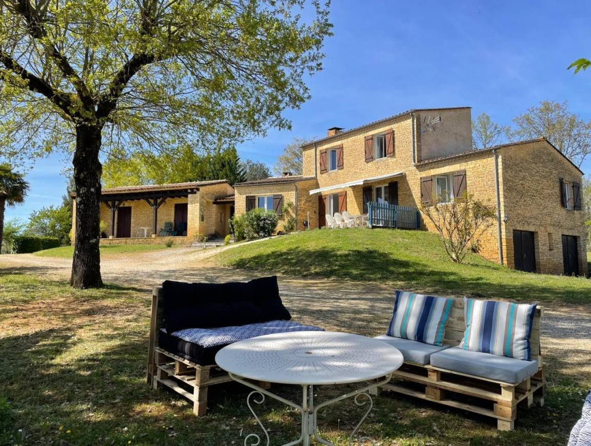 125 M² Gîte ∙ 4 Bedrooms ∙ 8 Guests - Sarlat-la-Canéda