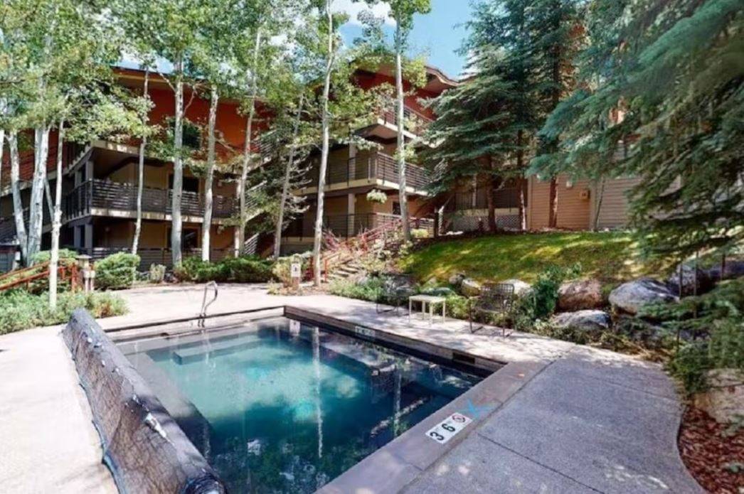 House ∙ 3 Bedrooms ∙ 6 Guests - Aspen, CO